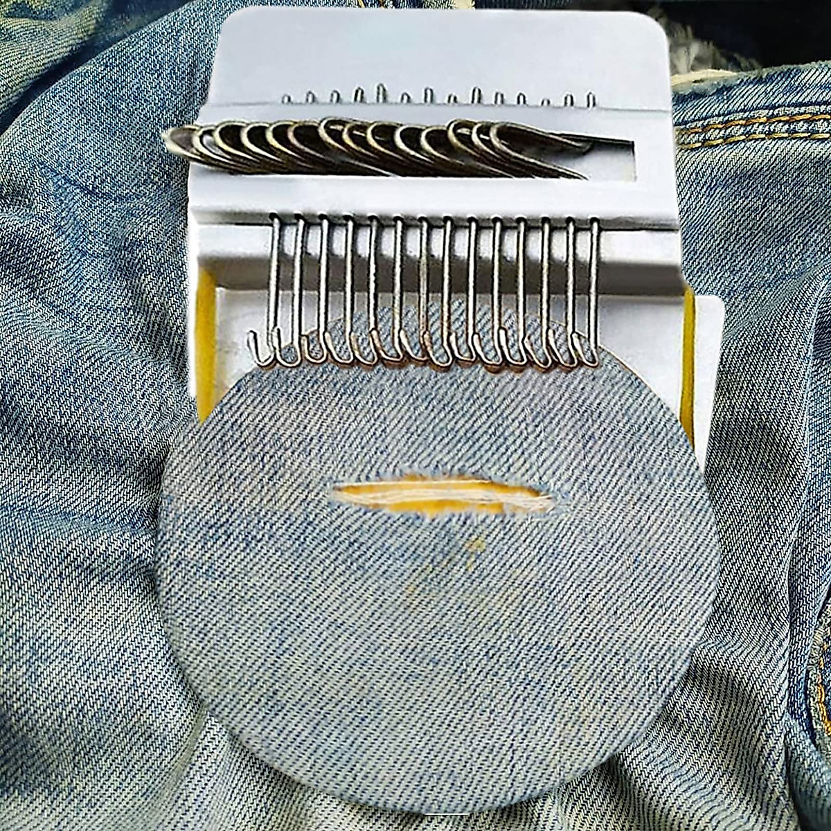 quirzx Darning Loom Speedweve Type Weave Tool, 14 Hooks Convenient Small Weaving Loom Kit for Beginners Quickly Mending Jeans, Repair Holes, DIY Beautiful Weaving Arts on Clothes Socks