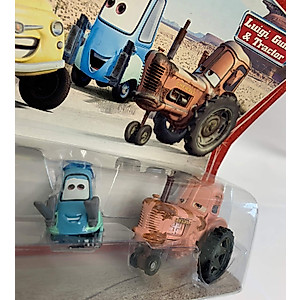 Disney Pixar Cars Luigi Guido & Tractor 1:55 Scale Die Cast Car on Original Desert Background Scene Card