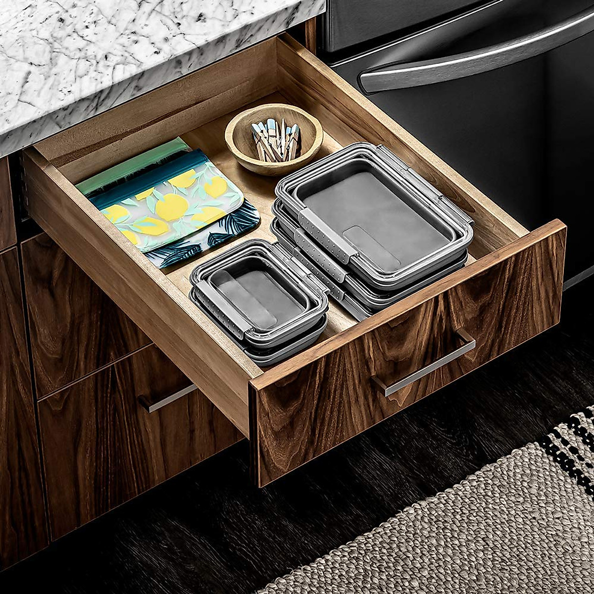 madesmart Lidware Collapsible Food Storage - FRIDGE & PANTRY COLLECTION Airtight, Food Safe, Collapsible, Dry-Erase Space For Labeling, Medium Shallow - Holds 4.83 Cups, Gray