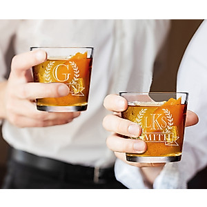 TEEAMORE Personalized Old Fashioned Cocktail Glass Add Your Initial Birthday Housewarming Gift Etched Rocks Whiskey Glass 9oz