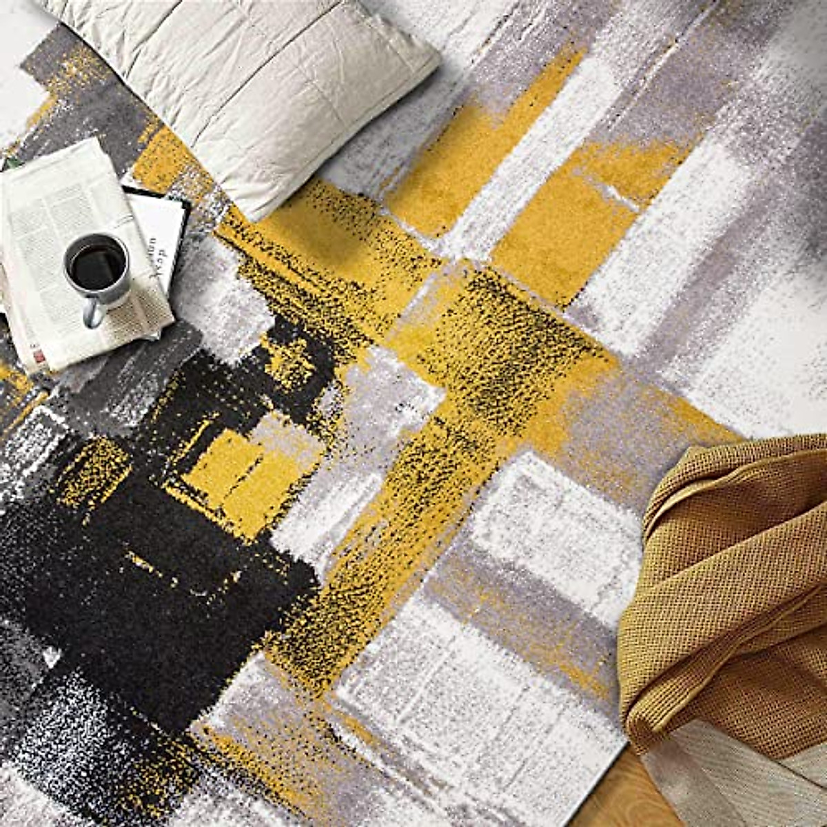 Rugshop Contemporary Modern Abstract Area Rug 5' x 7' Gold