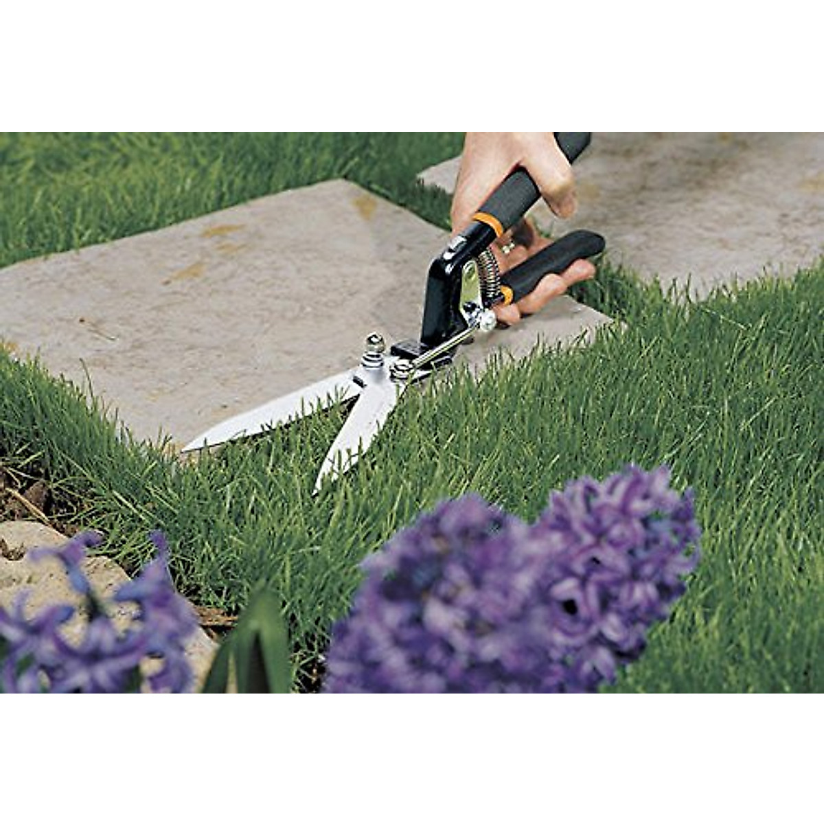 Fiskars 78206935J Power-Lever Grass Shears, small, Black