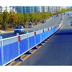 RISOON Solar Strobe Warning Light: Sensitive LED Warning Lamp High Bright Waterproof IP65 Light Control Flashing Beacon Barricade Construction Safety Traffic Light for Driveways Dock (Red)