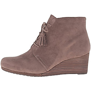 Dr. Scholl's Shoes Women's Dakota Boot, Stucco Microfiber Suede, 9.5 M US