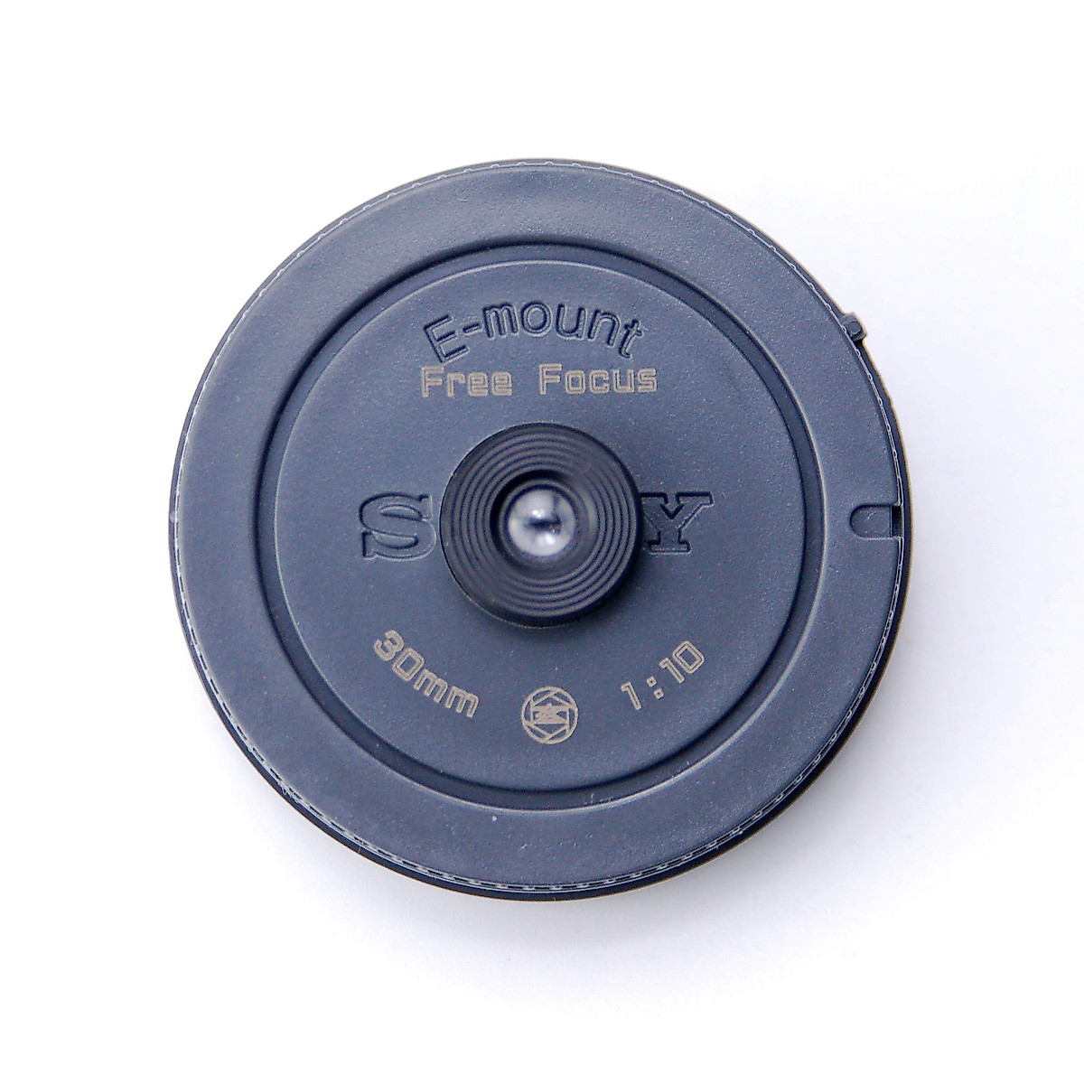 Xuan Focus Free 30mm F/10 Body Cap Lens Pancake Lens Street Photography (Sony E Mount)