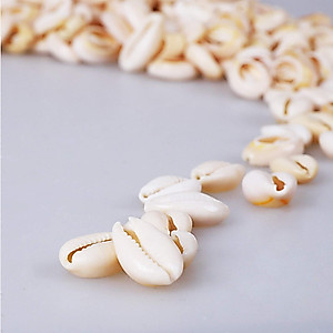 150 PCS White 0.63"-0.71" Natural Strong Cowrie Shell Beads Smooth Cut Oval Seashells, Beach Seashells with Big Hole for DIY Craft Jewelry Making, Adorning Hair Locks and Braids