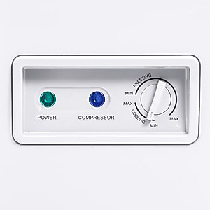 West Bend WB0700CFMW Chest Freezer with Adjustable Temperature Control, Free-Standing with Single Flip-Up Lid, Manual Defrost with Drain Perfect for Homes, Garages, Basements, 7-Cu.Ft, White