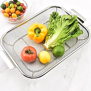 Worparsen Grill Basket for Outdoor Grill Stainless Steel Fry Basket,Stainless Steel Perforated Grill Baskets for Grilling Veggies Seafood and Meats Heating Holes Grilling Roasting BBQ Basket Stainle