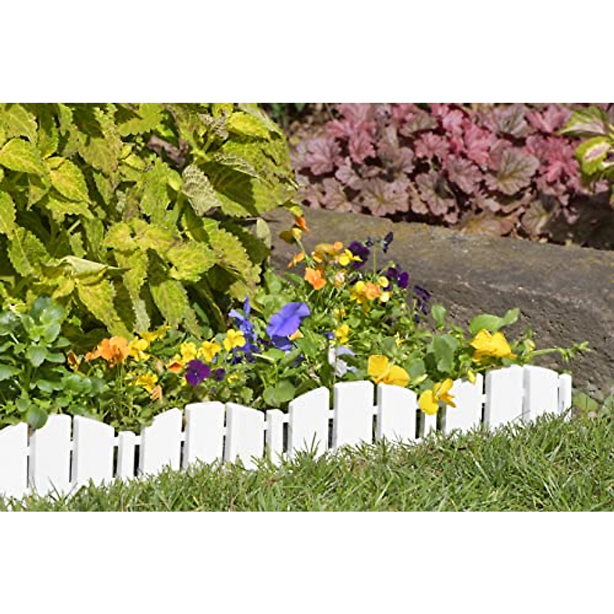 EasyFlex No-Dig Landscape Edging with Anchoring Spikes, 4.5 in. Tall Decorative Adirondack Wood-Look Fence Garden Border, 15 Foot Kit, White (3600WT-15C-6)