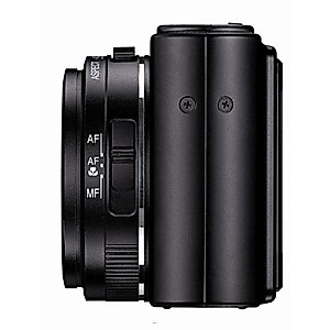 Leica D-LUX 3 10MP Digital Camera with 4x Wide Angle Optical Image Stabilized Zoom (Black) (Discontinued by Manufacturer)