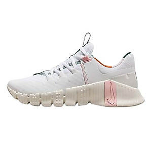 Nike Free Metcon 5 Women's Workout Shoes (White/Sail/Fir/Pink Bloom FN8920-161, US Footwear Size System, Adult, Women, Numeric, Medium, 6)