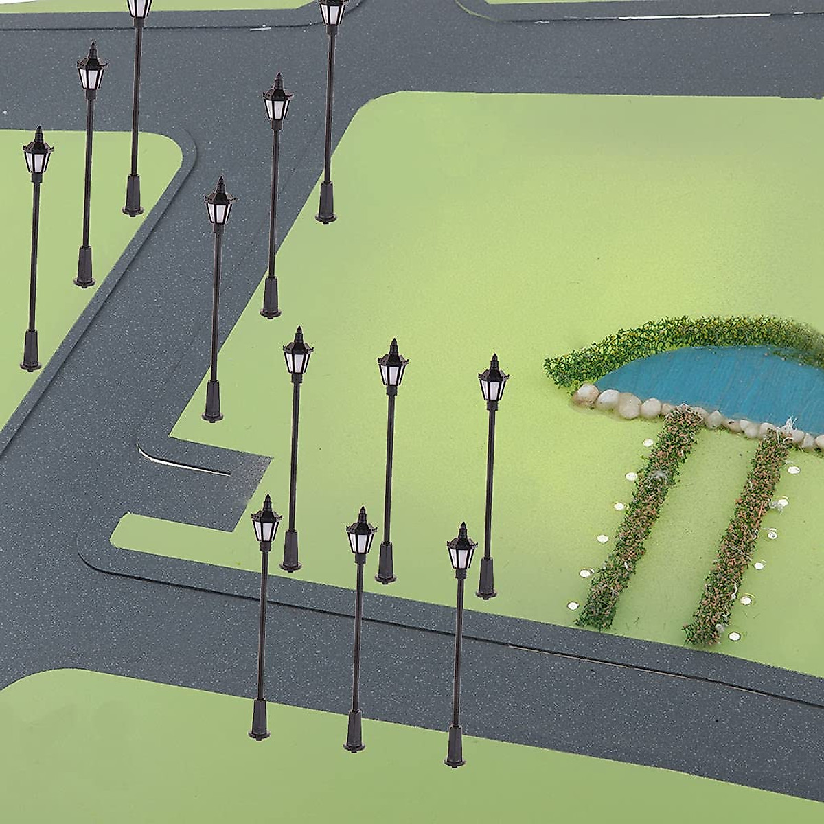 Amagogo 20pcs 1/100 3V HO Scale Miniature Street Lights Railway Train LED Lamp Post Single Head Garden Landscape Decoration for Diorama Sand Table