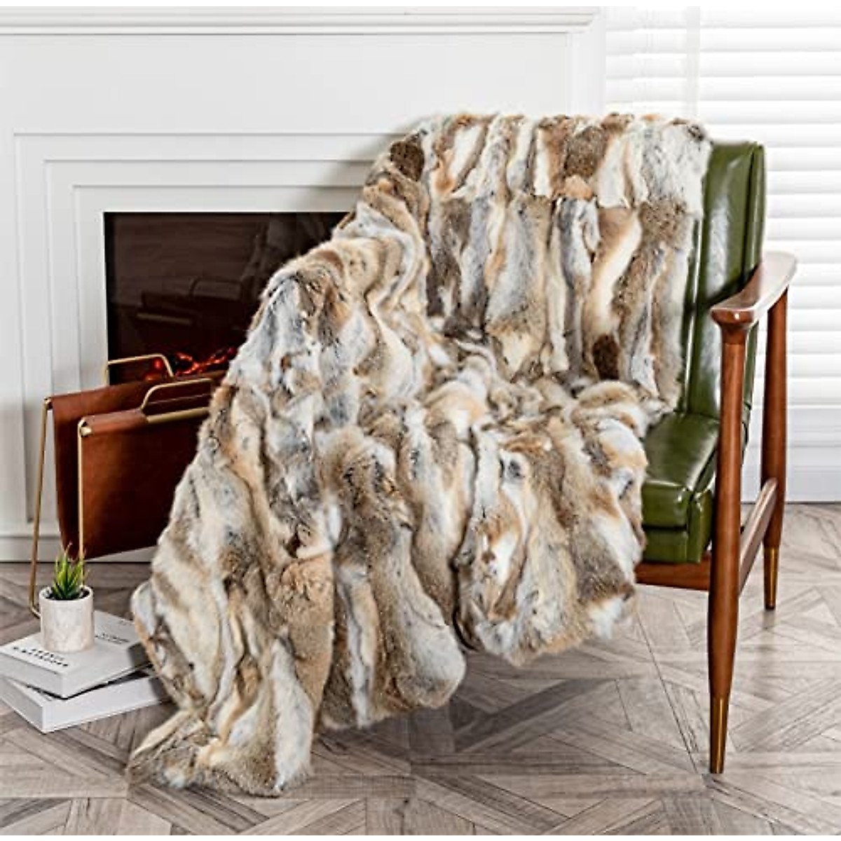 Natural Real Rabbit Fur Throw Blanket Luxury Fluffy Soft Cozy Plush,Thick Warm Blanket for Couch, Sofa and Bed,55.1in x62.9in(Straw Yellow)