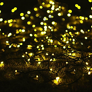 VMANOO Solar String Lights Outdoor String Lights 200 LED 72FT Solar Christmas Lights, 8 Modes Solar Lights Oudoor Waterproof for Tree Patio Yard Garden Christmas Parties Decoration, Warm White