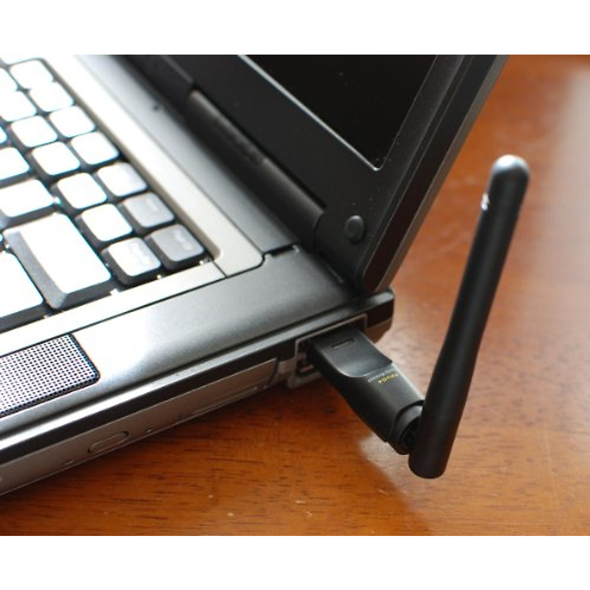 Panda Wireless® Mid Range 150Mbps Wireless N USB Adapter w/ 2dBi Antenna - Win XP/Vista/7/8/10/11, Mint, Ubuntu, MX Linux, Manjaro, Fedora, Centos, Kali Linux and Raspbian