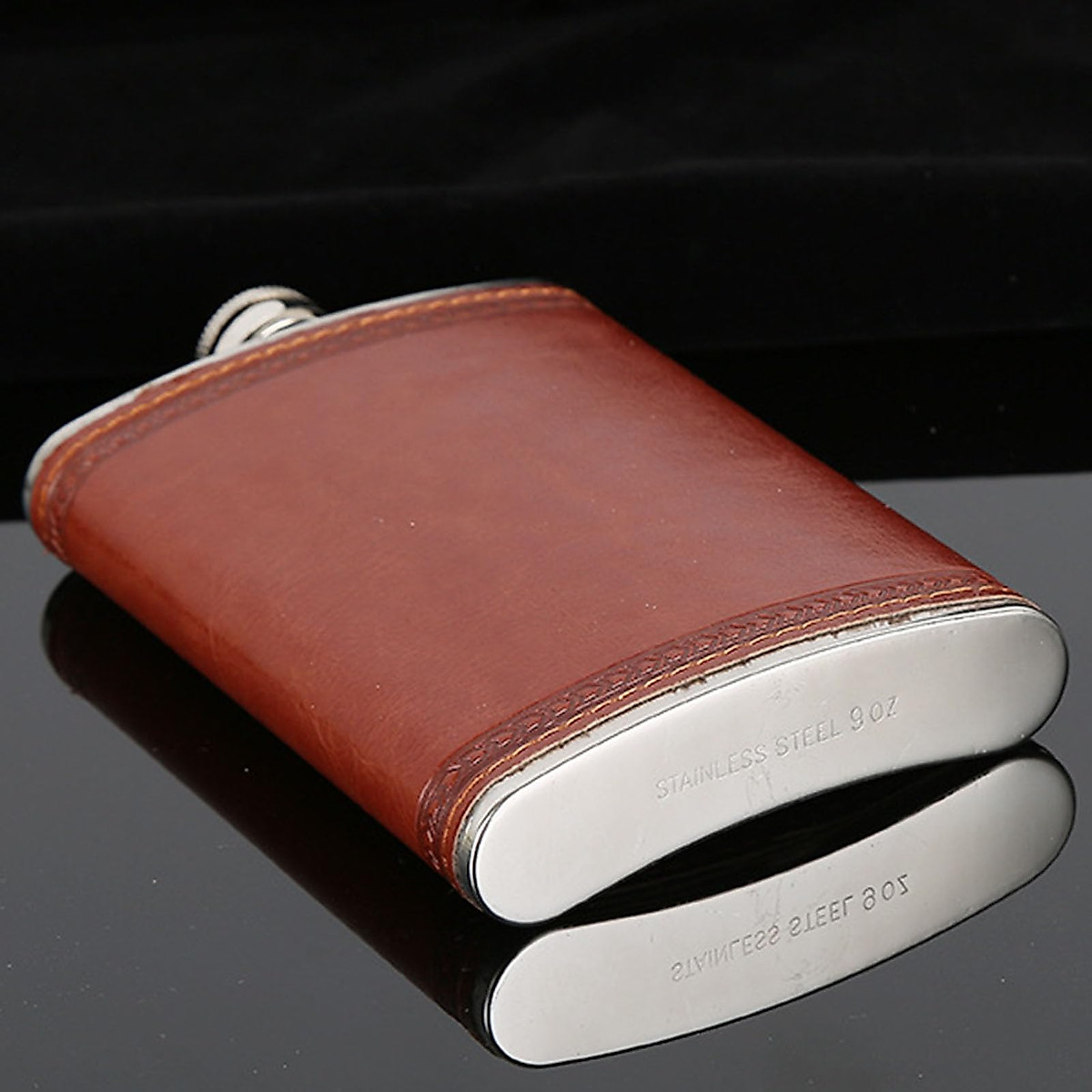 Hip Flask for Alcohol Whiskey Liquor Flask 9 oz with Funnel Personalized Wine Drinking Flasks