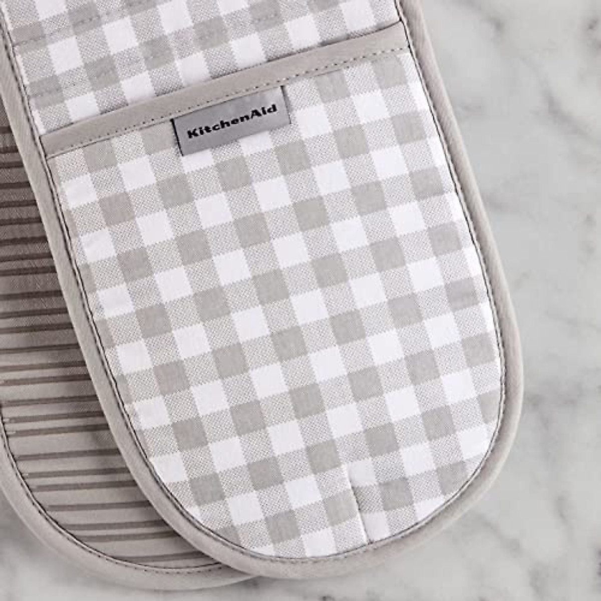 KitchenAid Gingham Casserole Mitt Single Pack, Matte Grey, 35"x7.5"