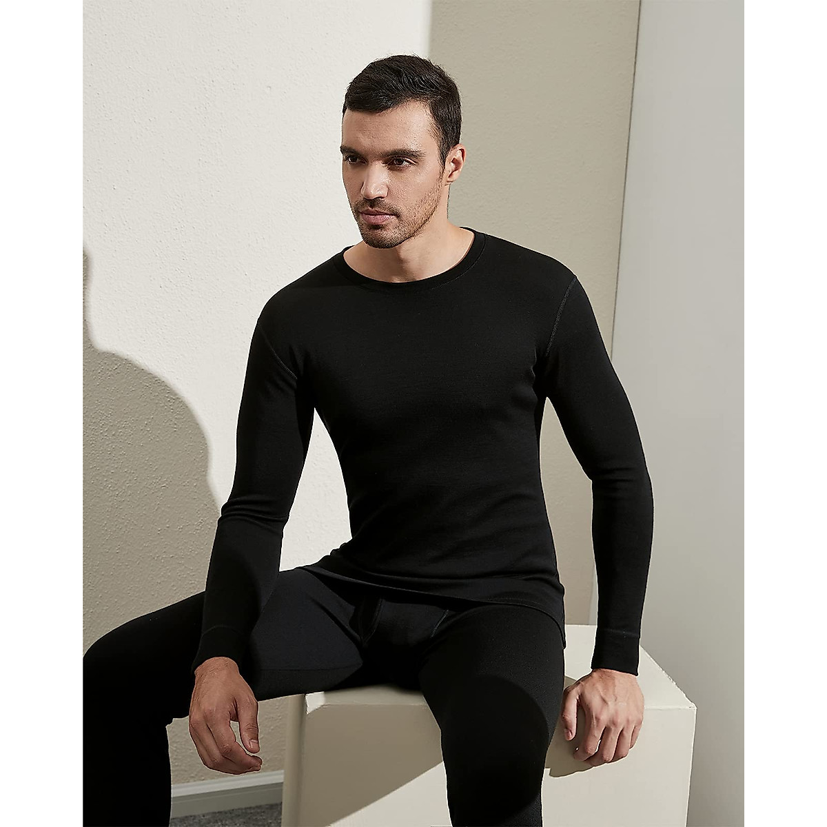 Lapasa Mens 100% Merino Wool Base Layer Thermal Shirt Underwear Long Sleeve Crew Neck Thermal Top M29, Black, Large