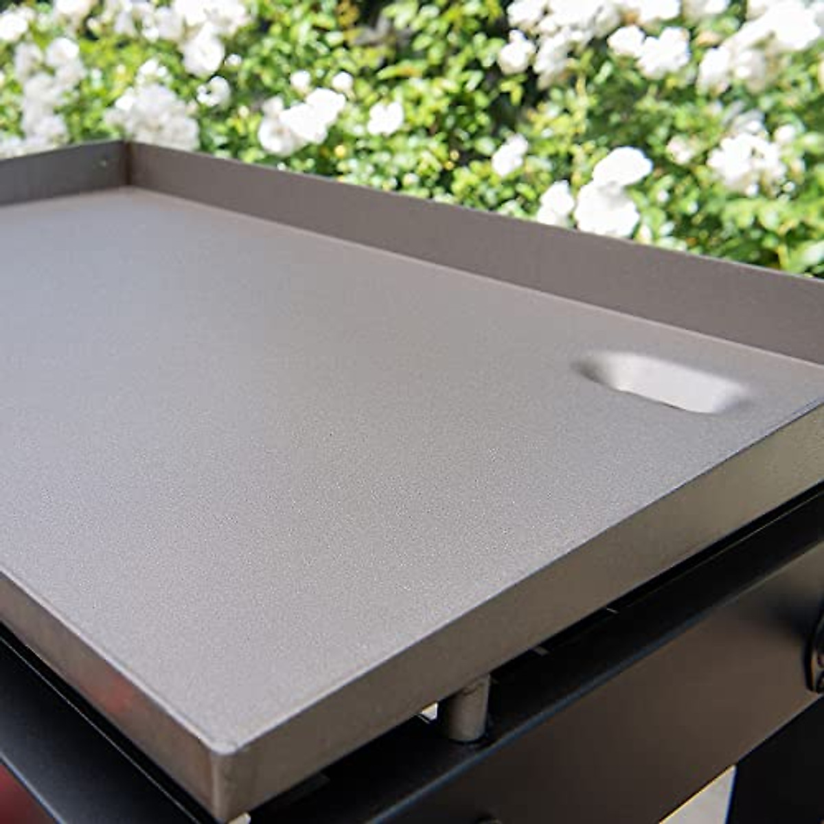 Nexgrill 2-Burner Propane Gas Griddle, 38,000BTUs, 514 sq. in. Flat Top for Outdoor Cooking, Patio, Tailgating, and Backyards, Cart with Caster, Side Shelves, Black, 720-0785