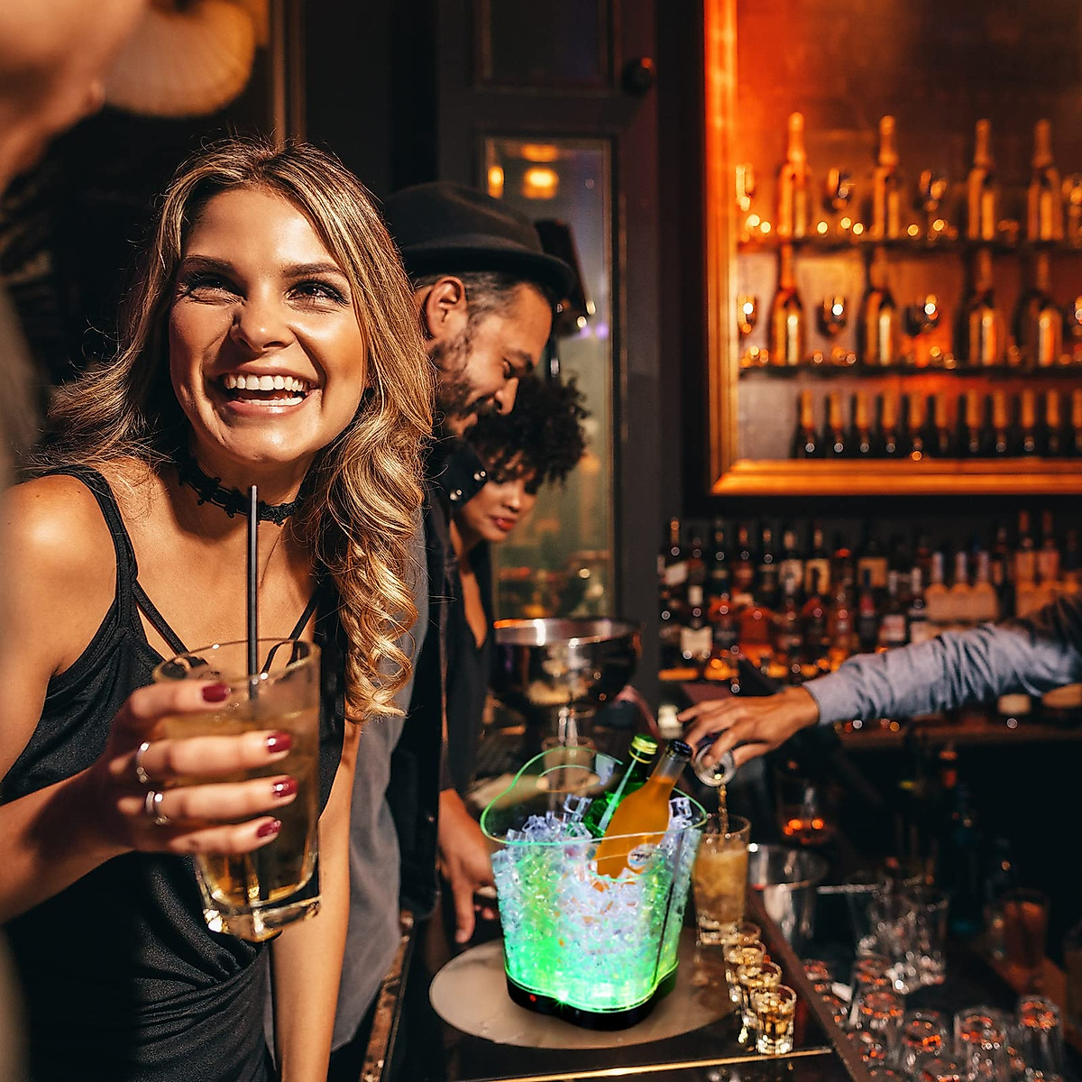 LED Ice Bucket Bulk 6.5 L Large Capacity Light Ice Wine Bucket 7 Color Gradient Cooler Bucket Battery Powered Glowing Plastic Champagne Beer Bucket Drink Container for Home Club Party Bar KTV (6 Pcs)