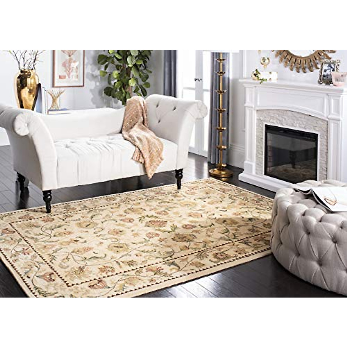 SAFAVIEH Bergama Collection 6' x 9' Ivory / Ivory BRG161B Handmade Oriental Premium Wool Area Rug