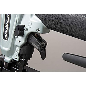 Metabo HPT Pro Finish Stapler, Pneumatic, 18 Gauge, 1/4-Inch Narrow Crown Staples, 1/2-Inch up to 1-1/2-Inch Staple Length, All-Metal Key Component Construction, Air Duster, Belt Hook (N3804A5)
