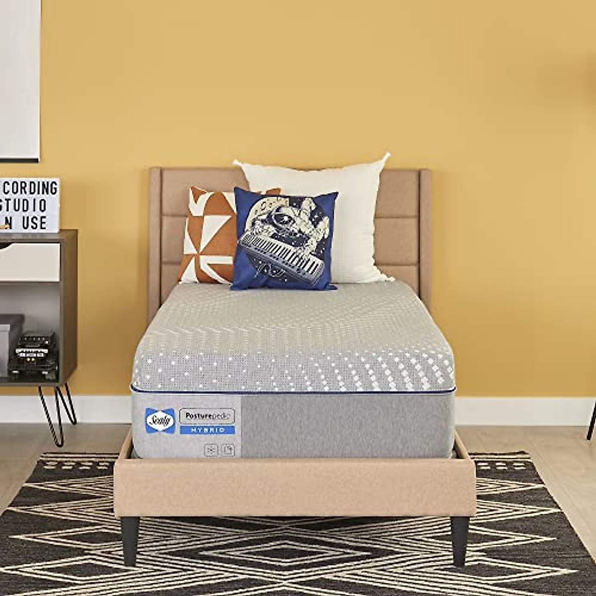 Sealy Posturepedic Hybrid Lacey Soft Feel Mattress and 9-Inch Foundation, Twin XL