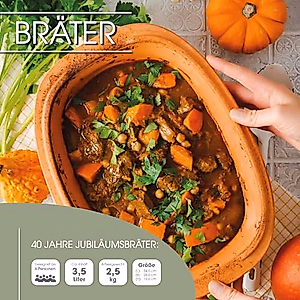 Römertopf 14005 Clay Roaster | 40 Years Anniversary Edition | Non-Stick Dutch Oven | Healthy Clay Pot Cooking | Clay Baker | Versatile Cooking Vessel - 3.7 Quarts (3.5 Liters) for up to 6 people