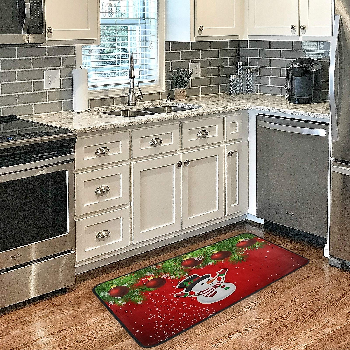 senya Christmas Rug Kitchen Rugs Runner Red Christmas Snowman Doormat Bath Rugs Non Slip Area Rugs for Bathroom Kitchen Indoor 39" X 20"