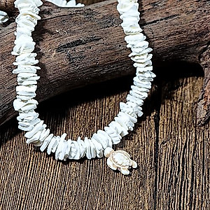Puka Shell Coconut Bead Sea Turtle Pendant Necklace Bohemian Pookah Seashell Chip Necklace for Men Women Boy Girl Teen Adjustable Boho Surfer Hawaiian Heishi Clam Vsco Summer Beach Jewelry-C white-1