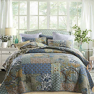 Yvooxny Quilt Set King Bedspread Reversible Green Farmhouse Garden Coverlet Real Patchwork Quilt Set for All Seasons with Pillowcases, Farmhouse Floral Pattern, King Size