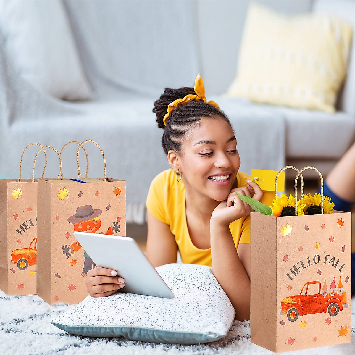 Yexiya 48 Pcs Fall Gift Bags Bulk Thanksgiving Kraft Paper Treat Candy Bag with Handles Goodies for Party Favors Supplies