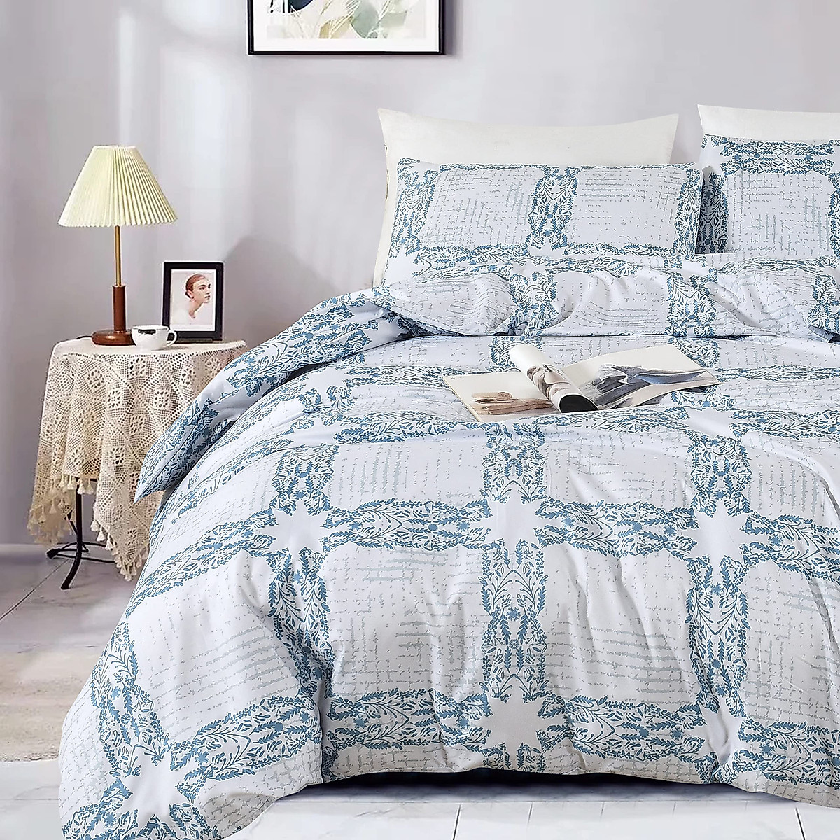 Caurbed Geometric Duvet Cover Queen 90" x 90" White and Green Duvet Cover Plaid Reversible Bedding with 2 Pillowcases Soft Easy Care Simple Style Comfort Cover