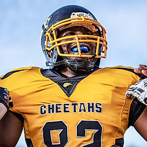 OPRO Silver Level Mouthguard + Strap, Adults and Youth Sports Mouth Guard, Featuring Revolutionary Fitting Technology for American Football, Lacrosse, Hockey, Combat Sports (Blue, Youth)