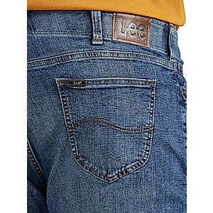 Lee Men's Big & Tall Extreme Motion Relaxed Straight Jean Maddox 44W x 30L