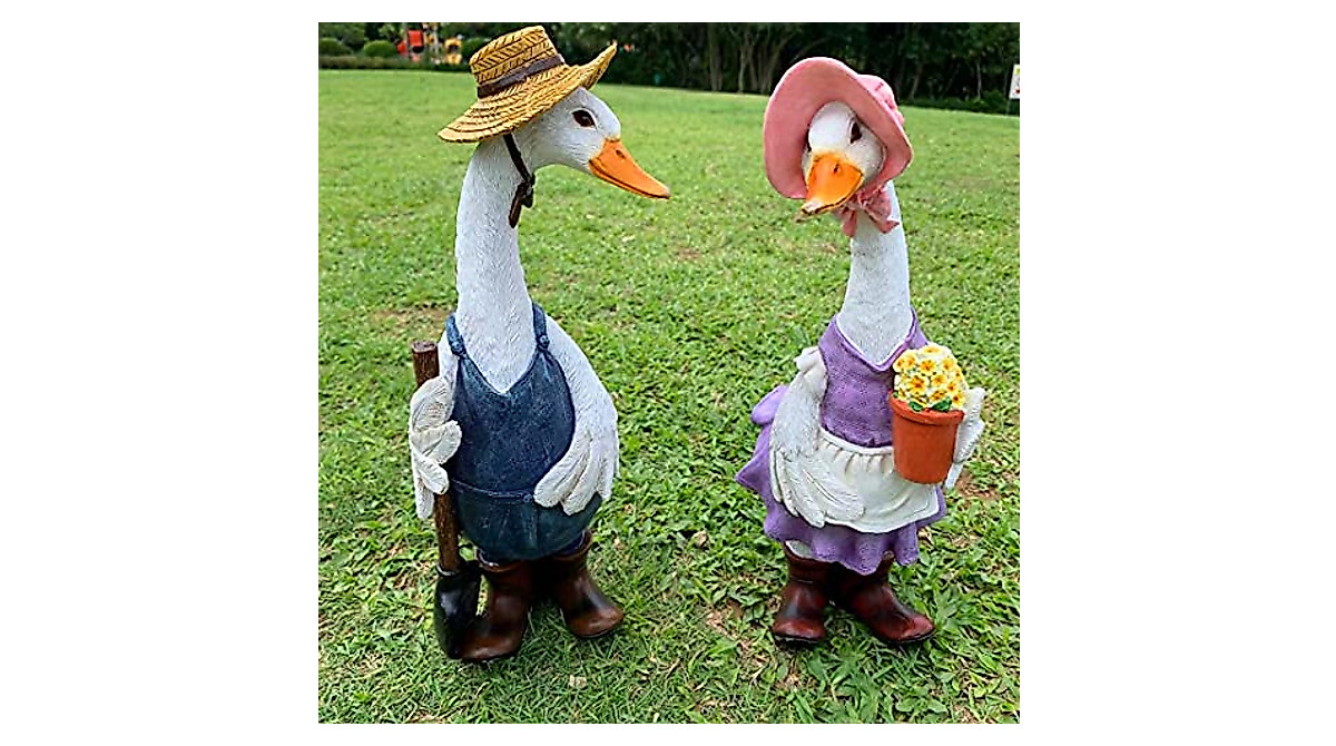 iRonrain Garden Duck Statues - Charming Outdoor & Indoor Decor