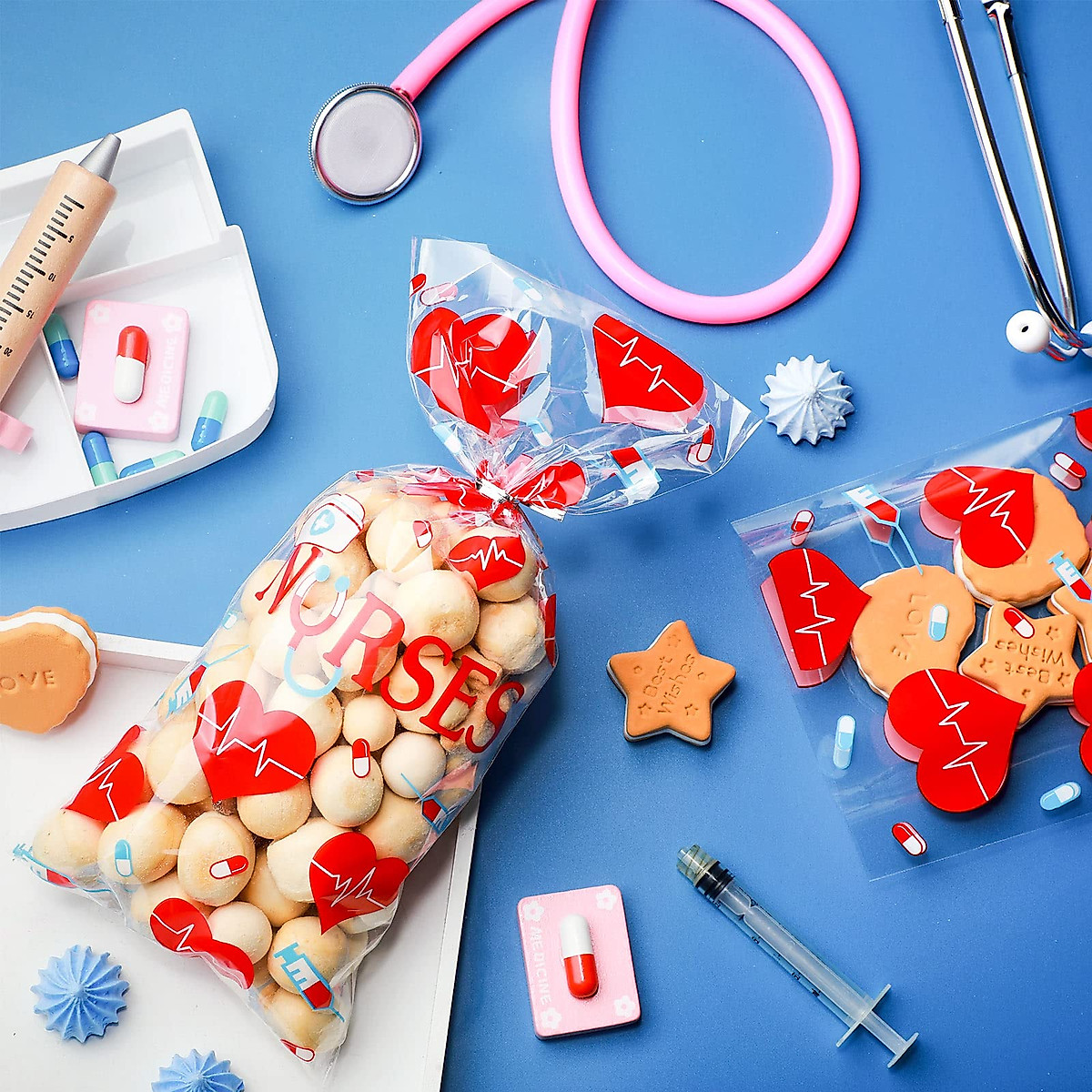 100 Pack Nurses Week Gift Bags Bulk Nursing Candy Bags Goody Bags Medical Gift Bag Treat Bags for National Nurse Day, Nursing Graduation Congrats, Nurse Doctor Theme Party Favors Supplies (Clear)