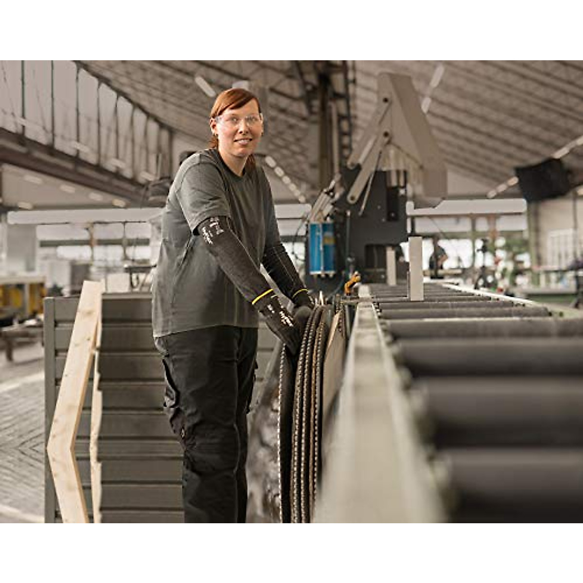 HyFlex 11-751 Cut Protection Gloves - Medium Duty, High Cut Resistance, Comfortable, Size X Large