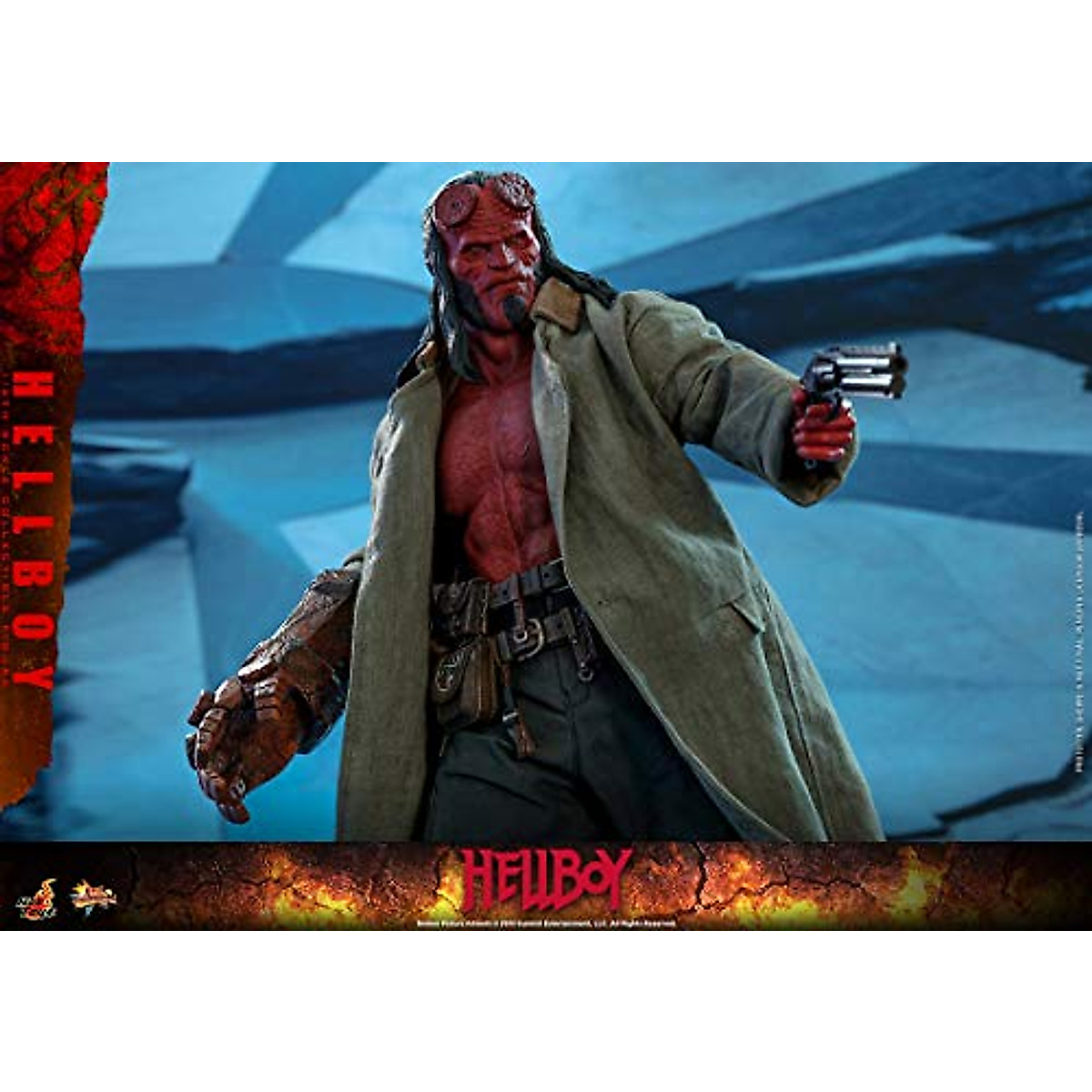Hot Toys Hellboy 1/6 Sixth Scale Movie Masterpiece Series MMS527 - Hell Boy (2021) Collectible Action Figure