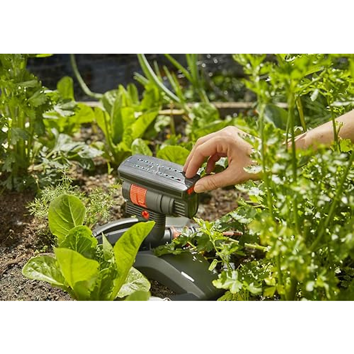 Gardena ZoomMaxx Oscillating Sprinkler on Metal Step Spike, Grey, Orange