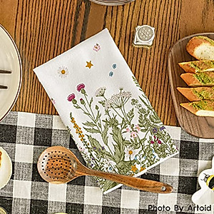 Artoid Mode Wildflower Floral Fall Kitchen Towels Dish Towels, 18x26 Inch Leaves Holiday Decoration Hand Towels Set of 2