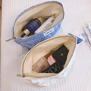 STARDW Aesthetic Floral Makeup Bag Cute Small Cosmetic Bags for Women Girls, Travel Toiletry Bag Large Capacity Zipper Makeup Pouch, Purse Organizer Pouches (Embossed Flowers)