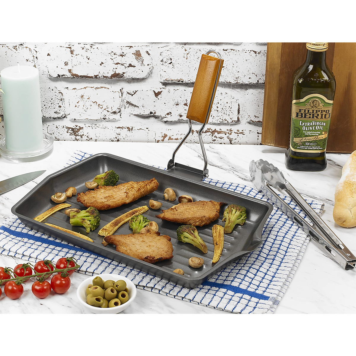 Homiu Griddle Pan Plate Carbon Steel with Non-Stick Ridge Surfaces Frying Pans with Folding Handle for Stoves and Grills (Large Rectangular Pan)