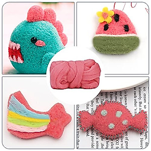 Wool Roving Yarn, 1.76oz Colored Natural Wool Roving,Wool Felting Supplies Pure Wool Chunky Yarn Wool for Needle Felting, Wet Felting, handcrafts and Spinning (Fuschia Pink)