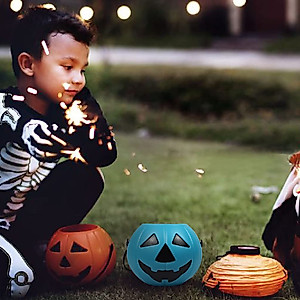 Ipetboom Plastic Pumpkin Halloween Pumpkin Bucket, 2pcs Trick or Treat Pumpkin Bucket Halloween Pumpkin Candy Bucket Pumpkin Candy Holder with Handles Plastic Pumpkin Bucket