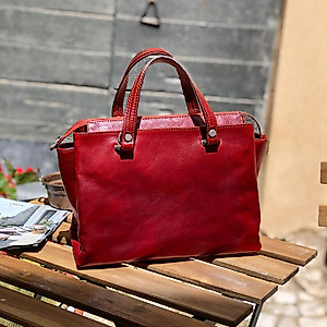 Floto Sesto Women's Leather Handbag with Crossbody Strap (Tuscan Red)