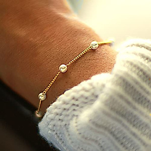 Collner Dainty Gold Bracelet for Women 14K Gold Plated Lightweight Chain Bracelet Herringbone Pearl Circle Bracelet Charm Minimalist Handmade Jewelry Gift