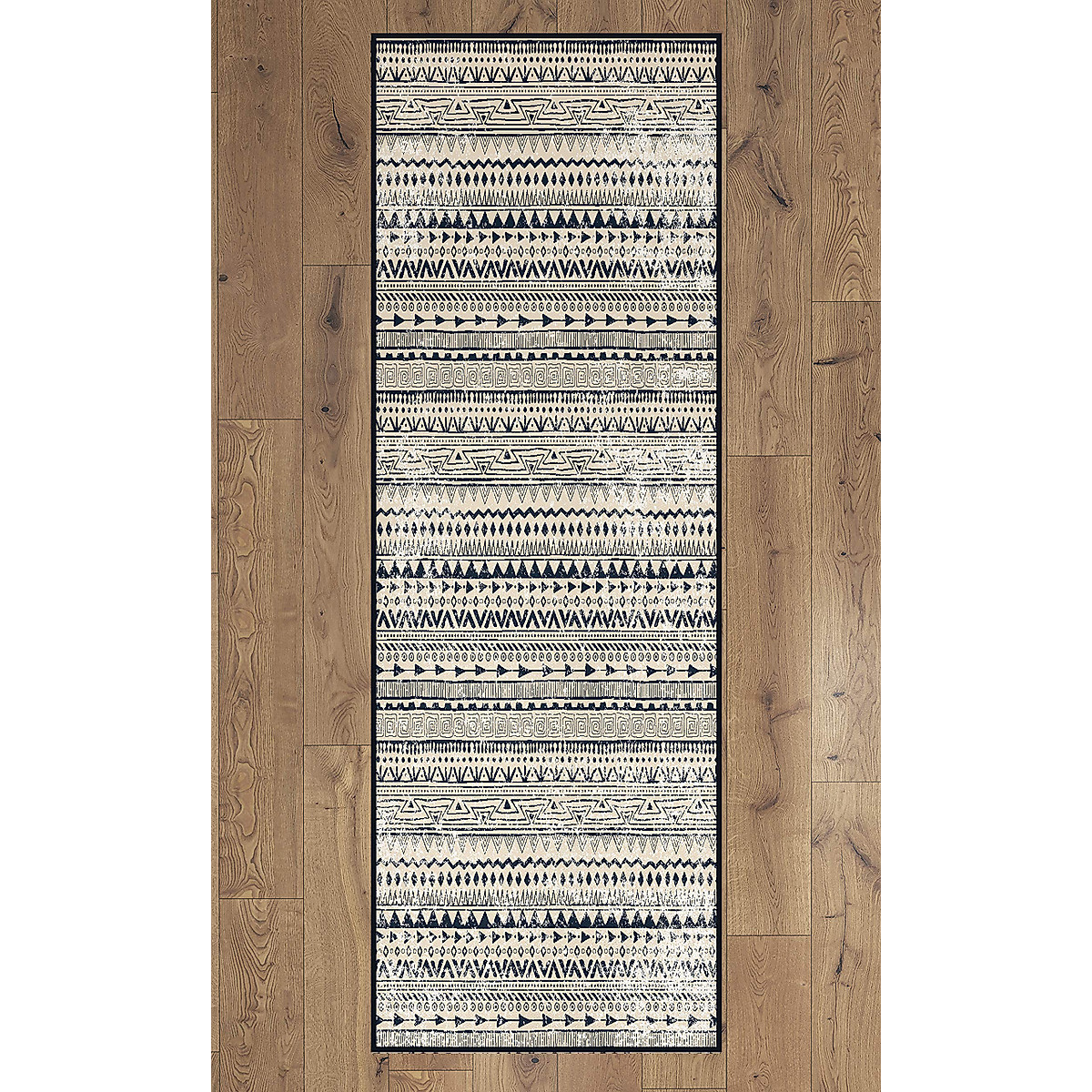 DEERLUX Boho Living Room Area Rug with Nonslip Backing, Bohemian Tribal Print Pattern, 2.5 x 6.5 Ft Runner