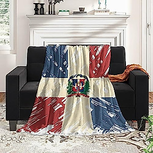 Lightweight Flannel Blanket for Men Boys, Compatible with Dominican Republic Grunge Flag, Small Large Warmer Fall Throw Blanket, Cute Fleece Blanket for Couch Bed Sofa Chair, Queen King Size Blankets
