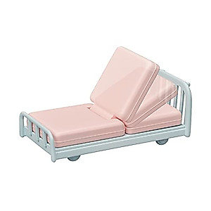 Calico Critters Village Doctor Starter Set, Dollhouse Playset with Figure and Accessories